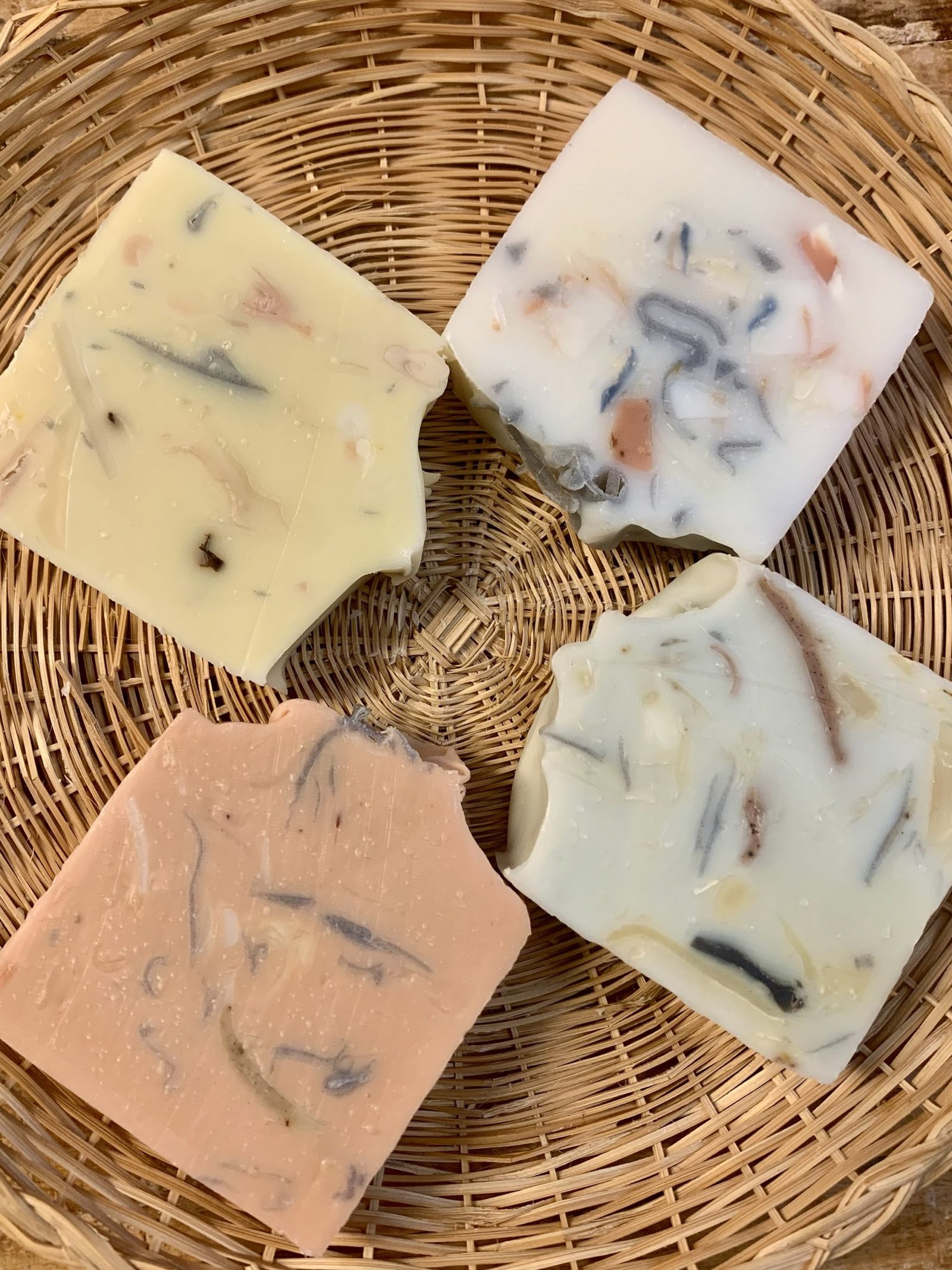 Art Soap Life - Colour Me Happy, natural scrappy soap bar with clay